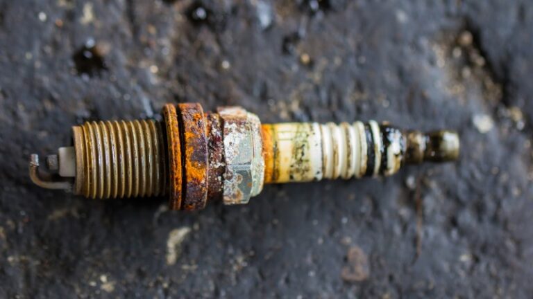 Spark Plug Won’t Come Out – Causes and Fixes